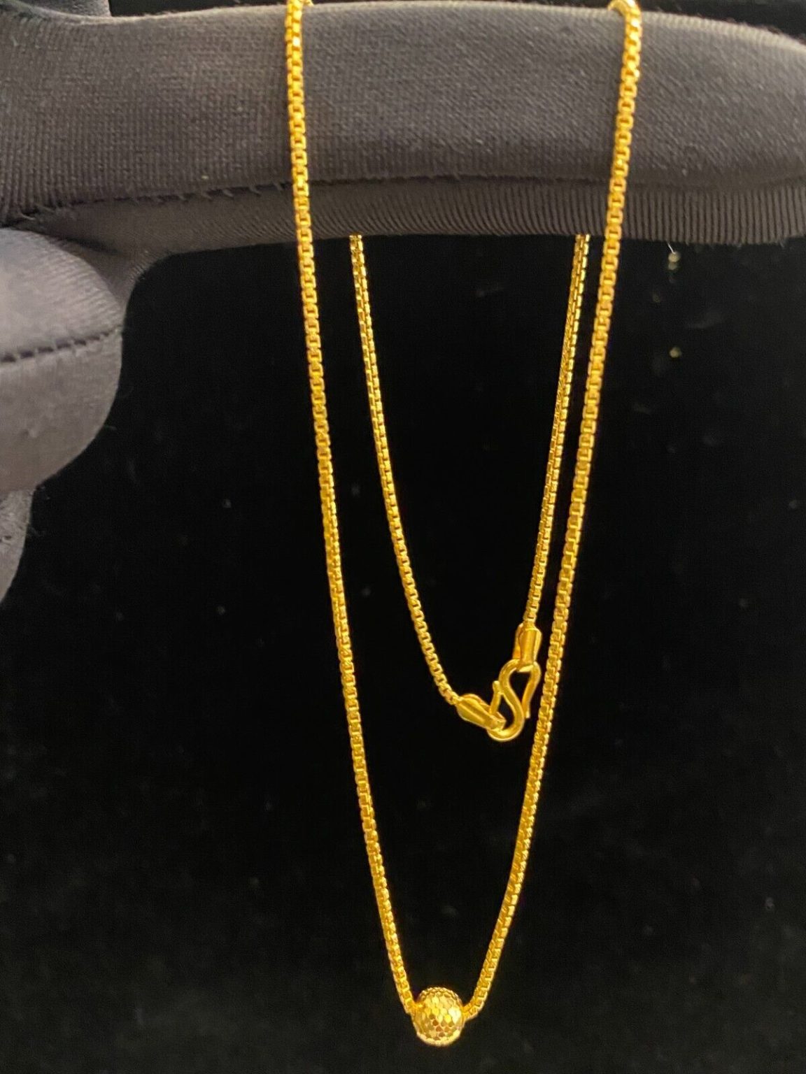 Gorgeous Dubai Handmade Ball Chain Necklace In 916 Stamped 22Karat ...